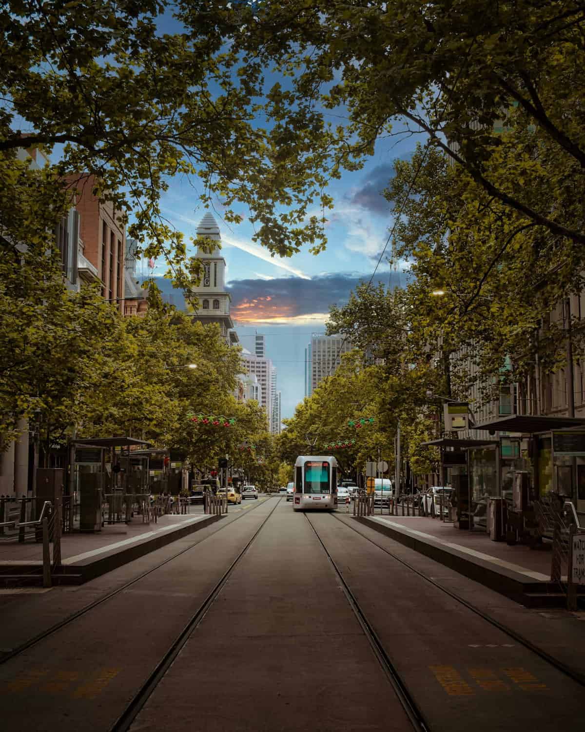 Melbourne Travel Guide: Walk Your Way Through The City - Rosas Viajeras